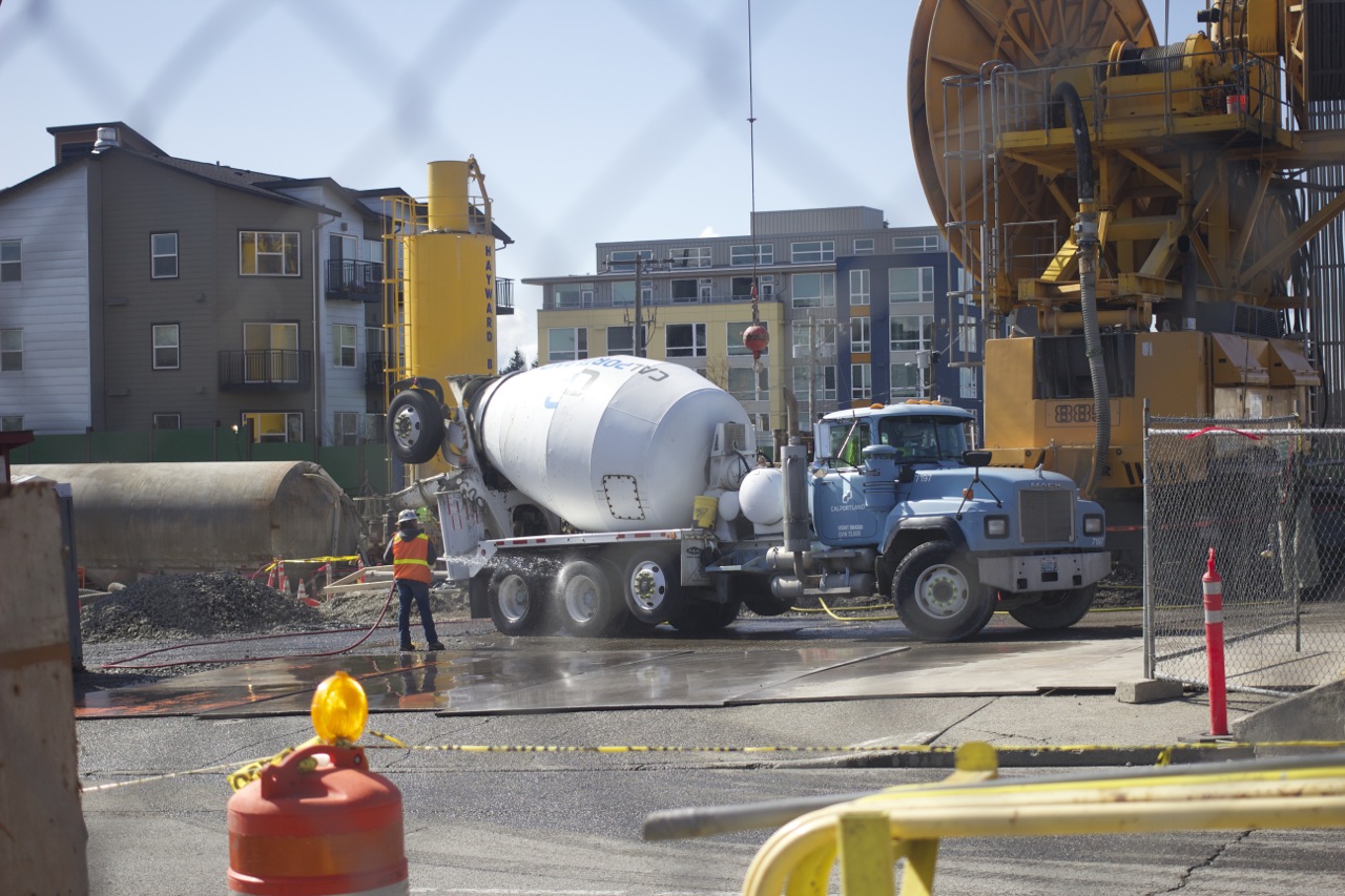 Maple Leaf Portal and Roosevelt Station construction (PHOTOS)